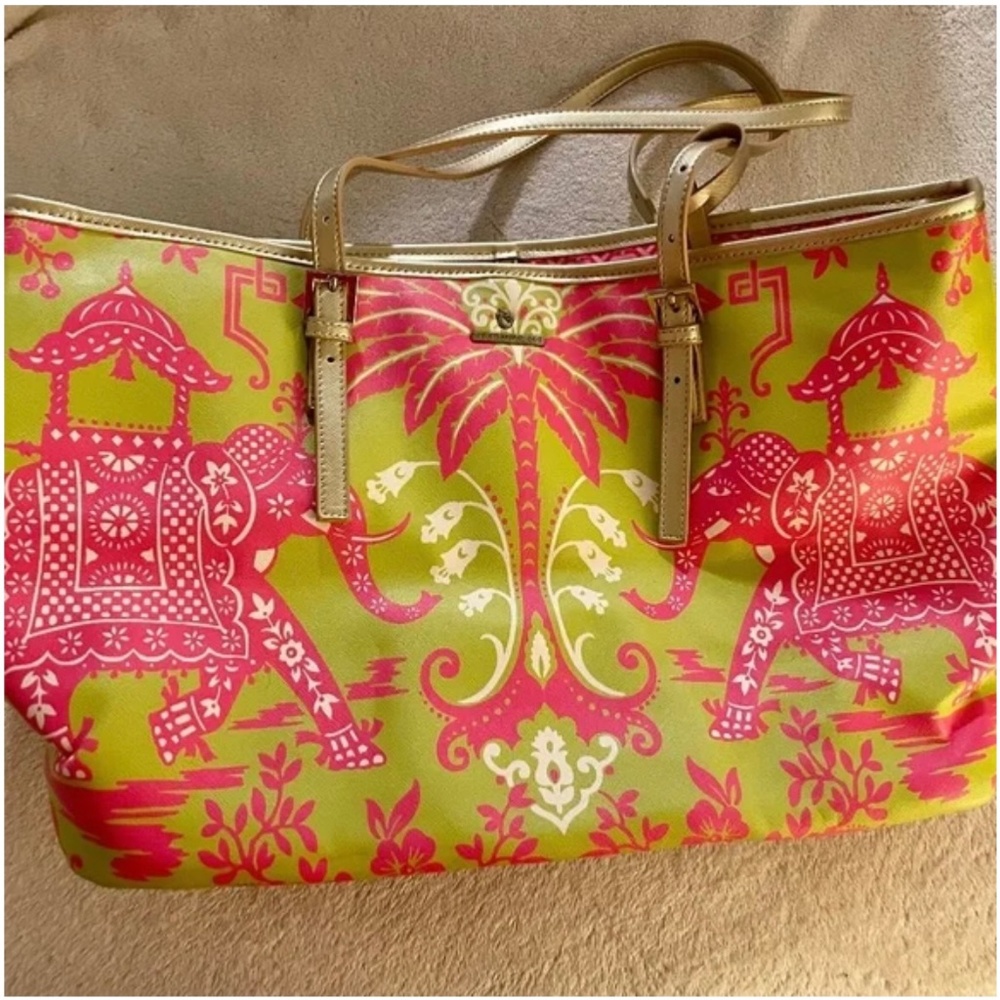 Spartina 449 Retreat Pink And Green Elephant Tote - Gem
